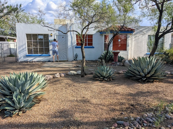 Villa De Viajeros - Tucson, AZ