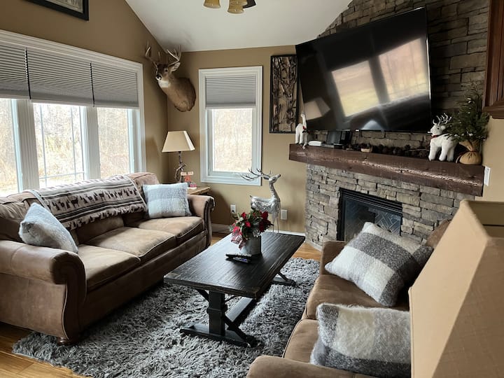 Beautiful 2bdrm Near Amenities - Galena