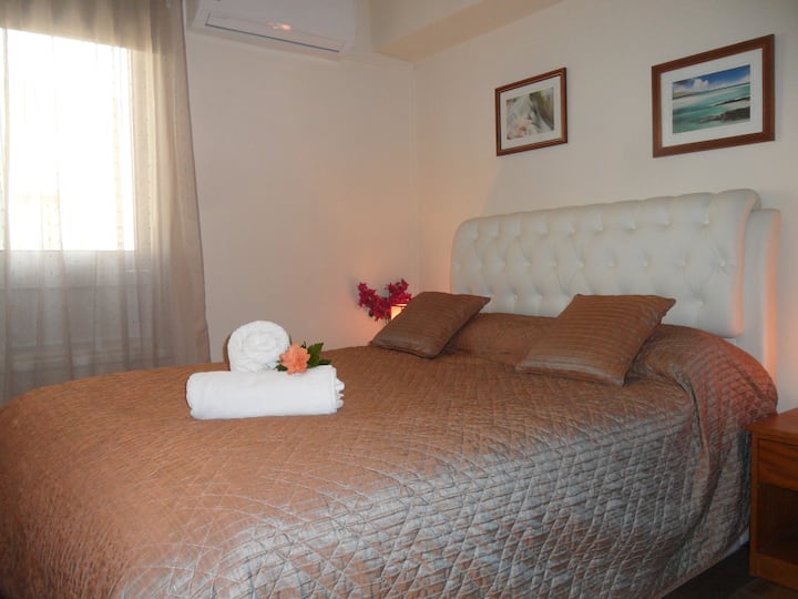 Sunshine Apts, Two Bedroom , Free Internet, No 3 - Айя Напа