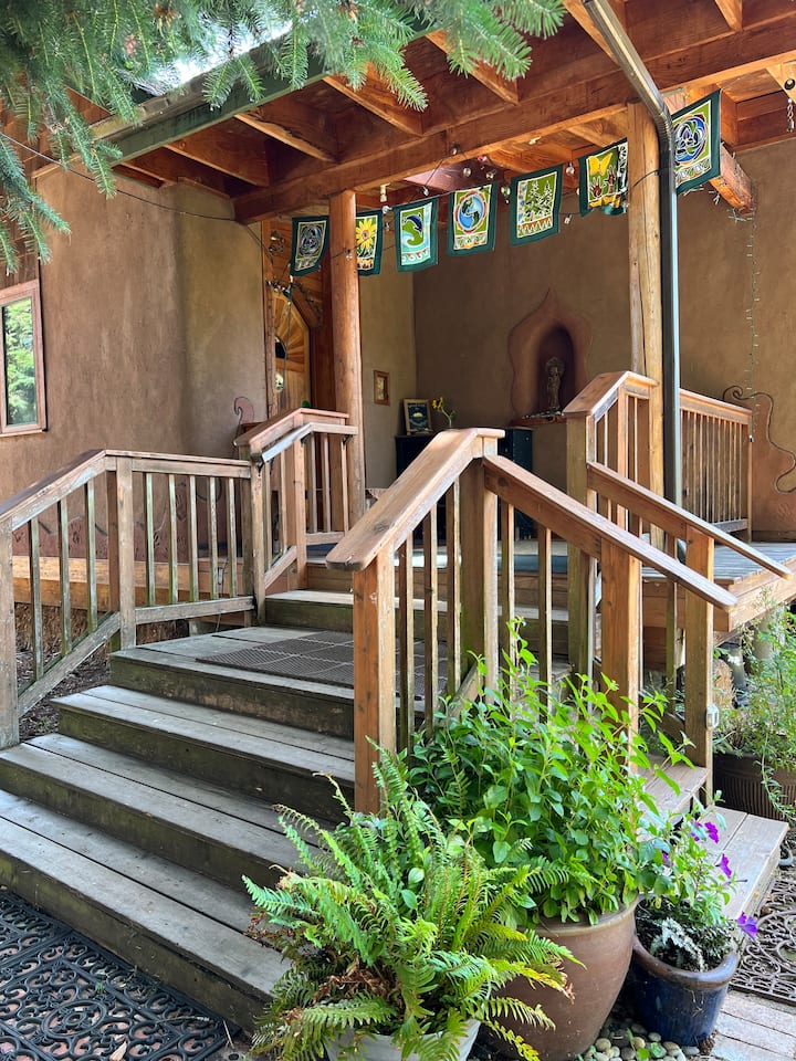 Dharma Suite - Eugene, OR