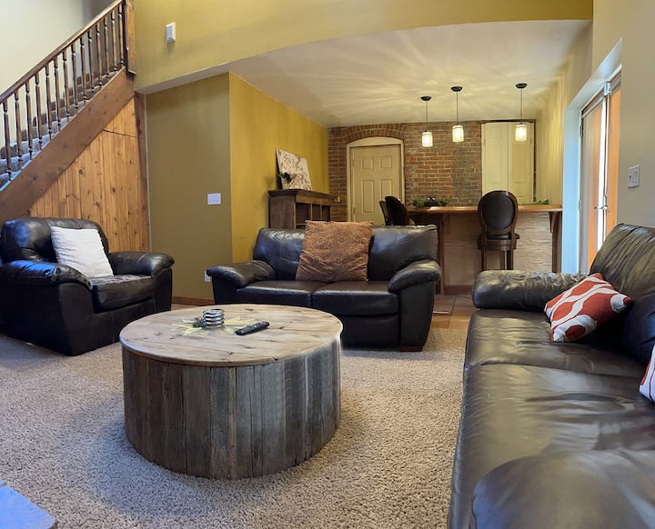 Fever River View Suites Downtown Galena - Galena, IL