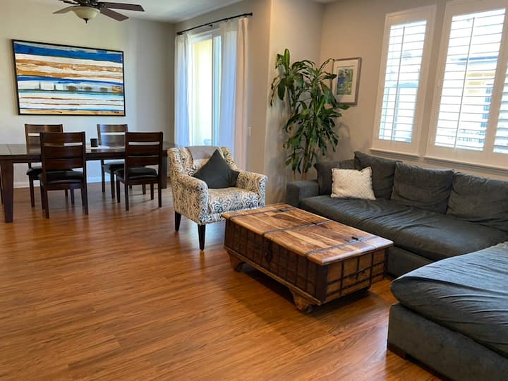 Westside Convenience, Modern Comfort Near Lax - Manhattan Beach, CA