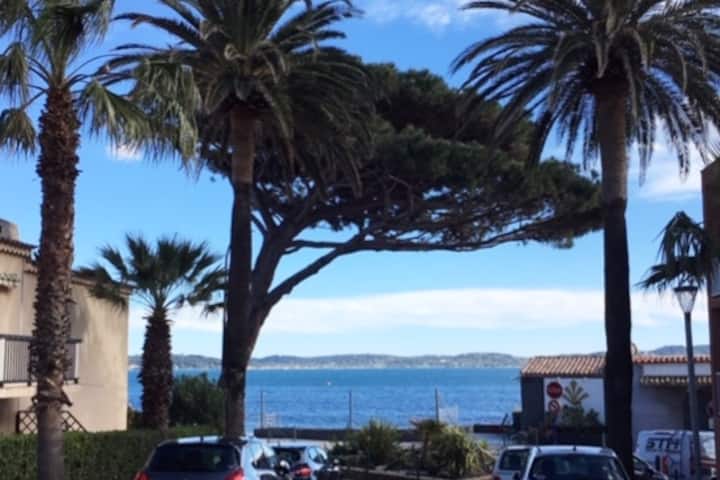 Bel Appart. Vue Mer, Bord Mer, En Ville, Parking - Sainte-Maxime