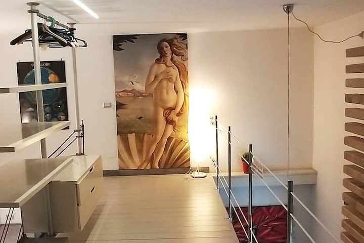 "The Pepper" In Pizzofalcone - Naples