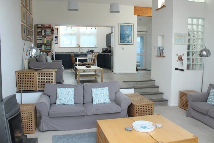 St Ives Beach House With Parking & Large Terrace. - St Ives