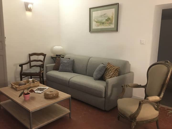 Bastide 17eme Quartier Mazarin (Option 3 Chambres) - Aix-en-Provence