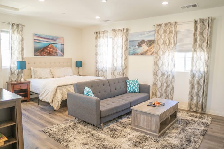 New Private Suite Near Beach/restaurants/nightlife - Ventura, CA