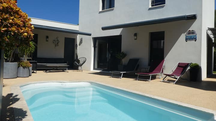 Villa, Piscine, Maison, Proche Mer Et Village - Carqueiranne