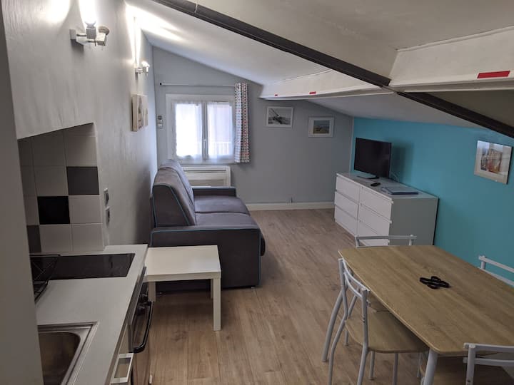 100 M De La Mer En Face L’île De Porquerolles - Hyères