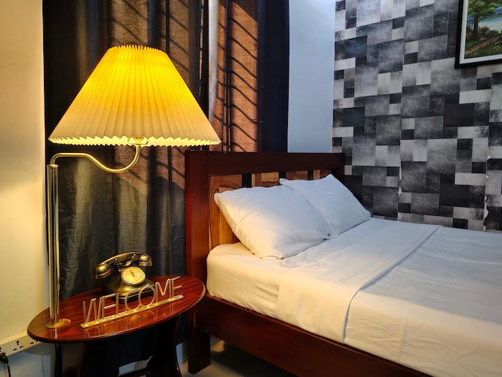 Sophia Apartments - Cozy Studio In Town Proper - San Leonardo