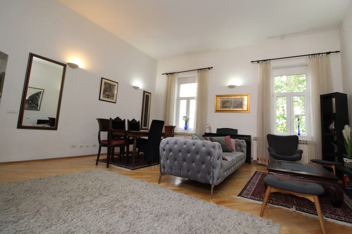 Lofty Luxury 3 Bd Apartment, Bascarsija | Center - Sarajewo