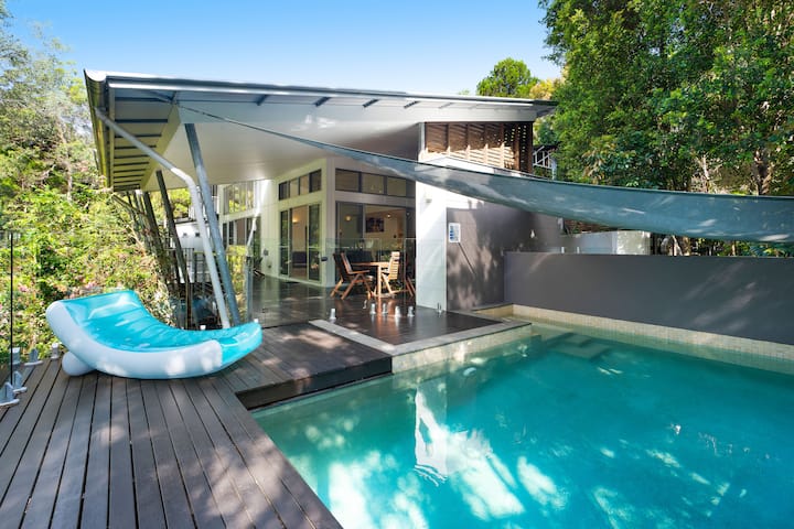 Luxury Noosa Sanctuary - Noosaville