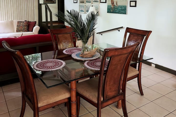 The Turtle House - Ocean Springs, MS