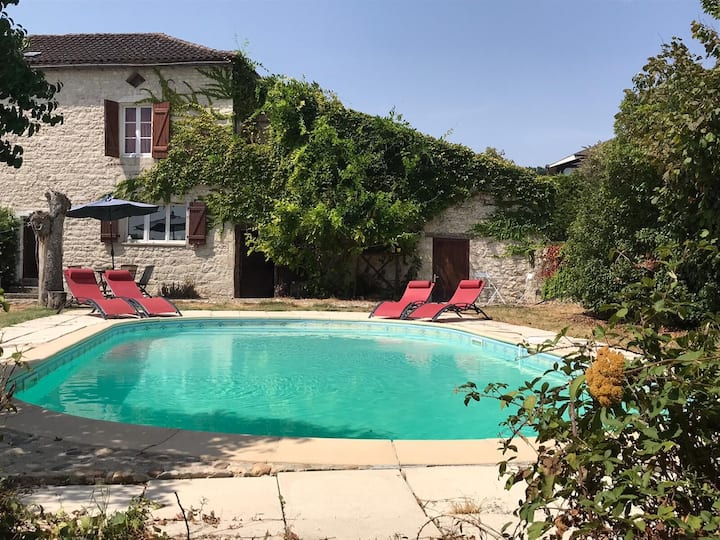 Pretty Stone Cottage With Pool - Montcuq