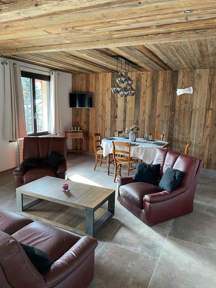 Appartement Dans Chalet De Montagne - Montgenèvre