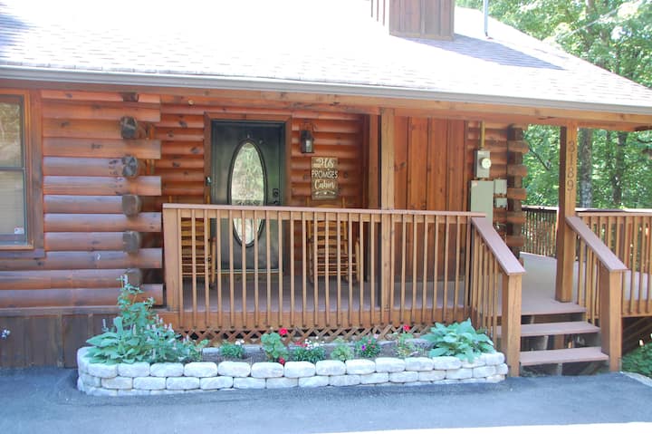 Cabaña De Dos Habitaciones Con Camas King, Wi-fi, Bañera De Hidromasaje, Piscina Comunitaria, Tenis, Vistas - Tennessee