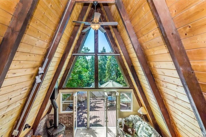 Cub Cabin - Crestline, CA