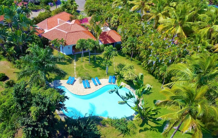 Classic Caribbean 5br Villa In Sea Horse Ranch - Dominican Republic