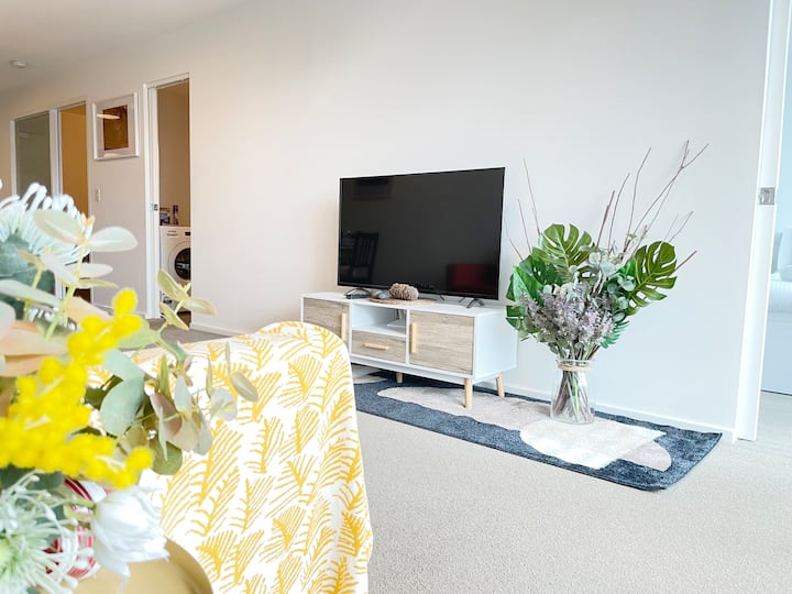 Stylish Southbank 2 Bedroom Apartment With Parking - Melbourne
