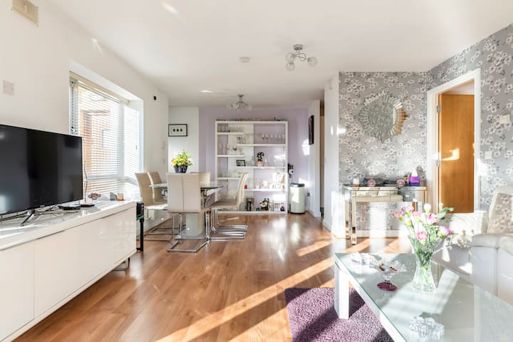 One Double Bed Room - 10 Min From Dublin Airport - Portmarnock