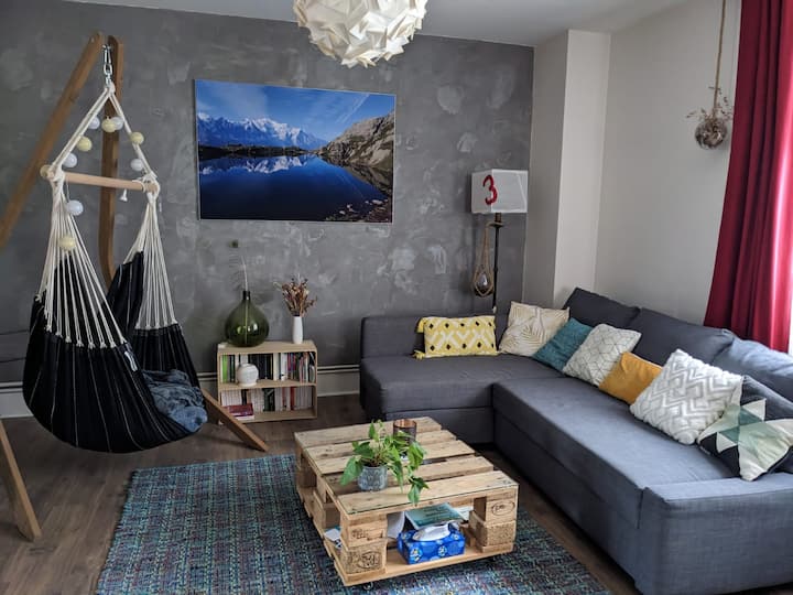 Appartement Avec Parking Et Balcon - Lyon