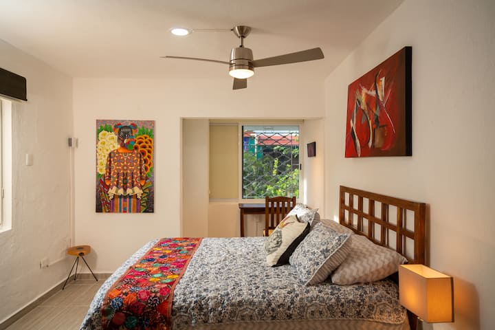Casa Uaxac Near Mamitas Beach - Playa del Carmen