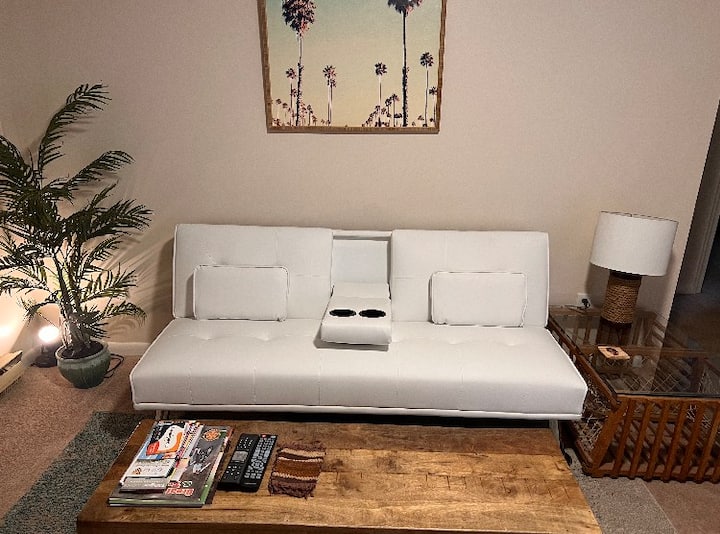 Awesome Cozy Beach Getaway - New: A-c Units & Sofa - Delaware