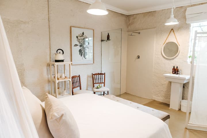 Langkloof Roses Unit 1b - Wellington, South Africa