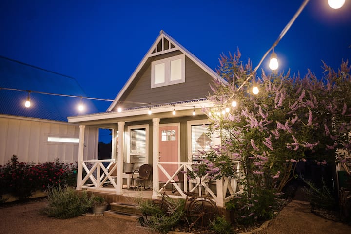 The Gruene Haus At Gruene B&b - New Braunfels, TX