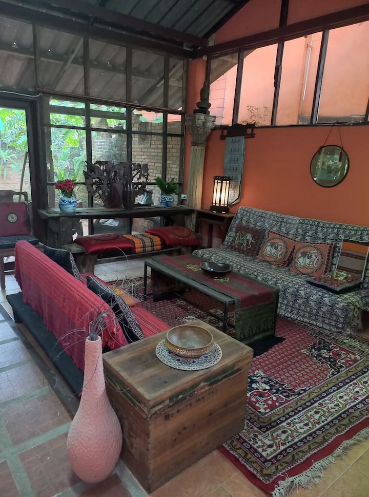 Guest House By The Creek - Hang Dong