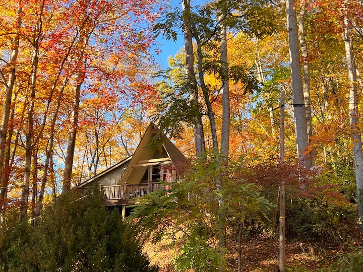 A-frame Of Mind, Smoky Mountain Cabin . - Cherokee, NC