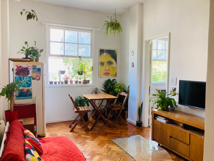Quarto E Sala Aconchegante E Tranquilo Na Lapa - Rio de Janeiro