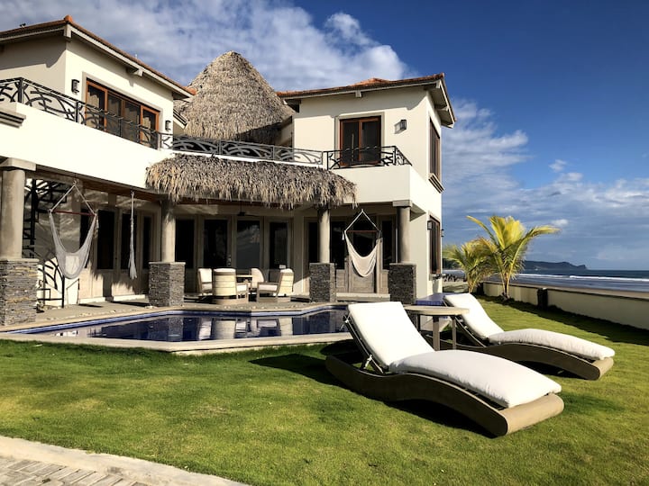 The Stunning Ocean Pearl On The Beach - Nicaragua
