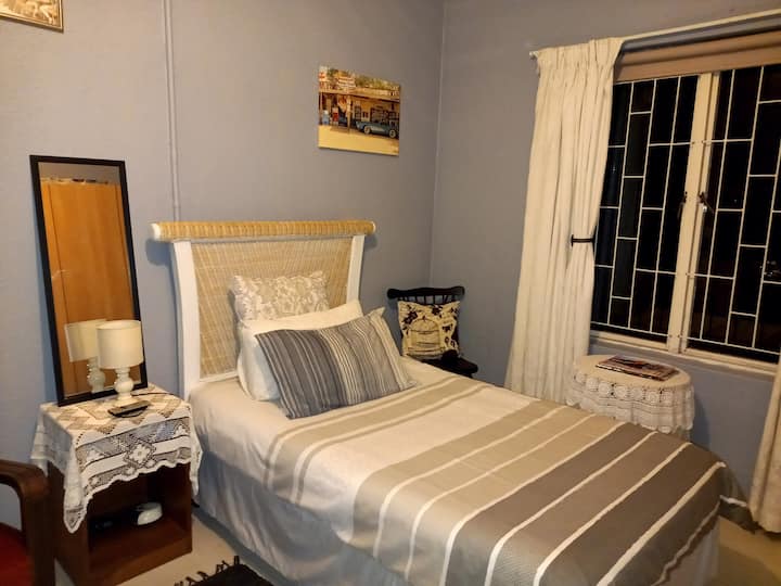 Bellville Self-catering Apartment - Western Cape
