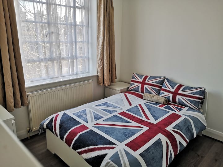 London Holiday Rentals & Homes - England, United Kingdom | Airbnb