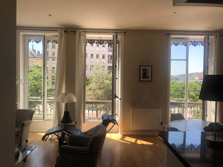 Cœur Presqu'île / Vue Fourvière (Parking Gratuit) - Lyon