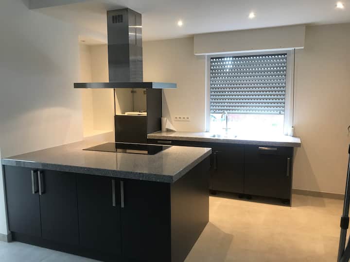 4br/2bthr House For 7/8 - Mol