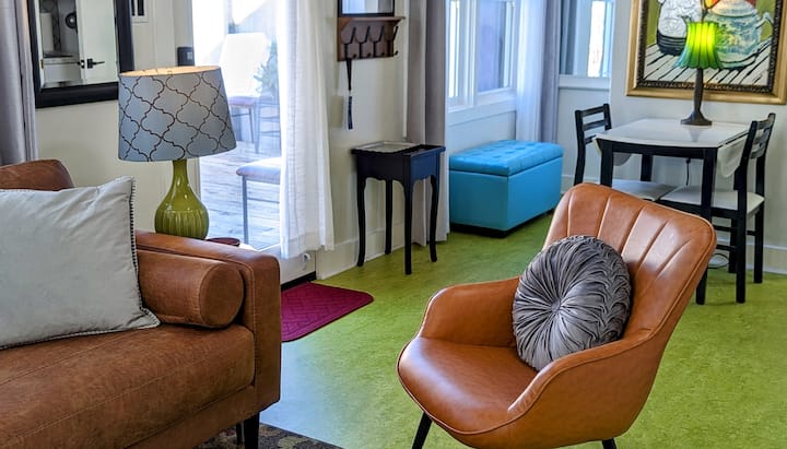 Long-term Stay At Stylish Travelers Suite - Redding, CA