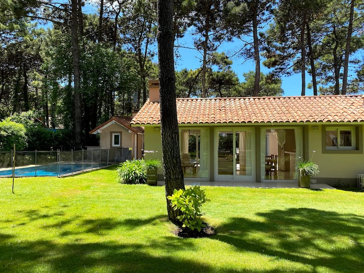 Casa Con Pileta En Pinamar Norte - Pinamar