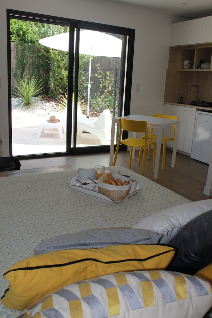 Studio Cosy Avec Terrasse - Venelles