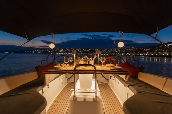 Melpomene - The Sailing Yacht House - Nápoles
