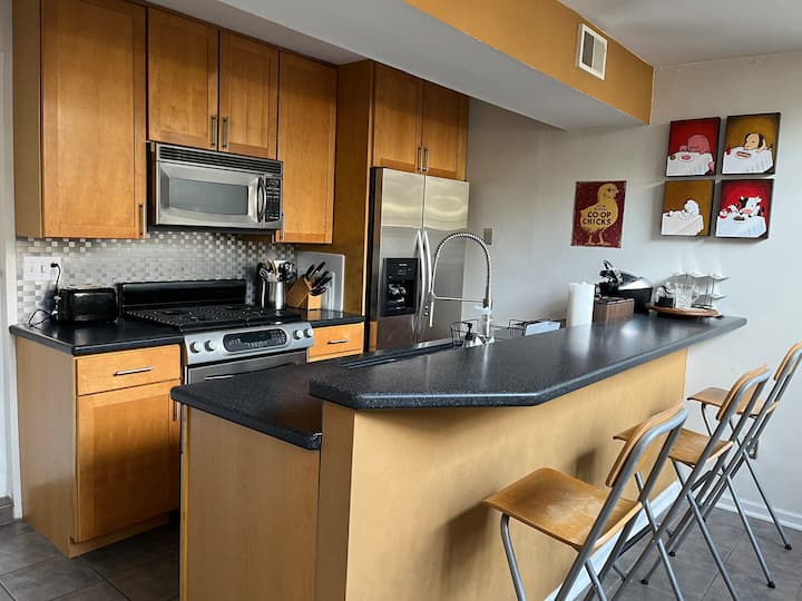 Center City House With Parking ! - Philadelphia, PA