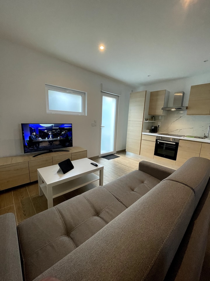 Appartement Cosy Refait à Neuf - ibis Styles Evry Lisses