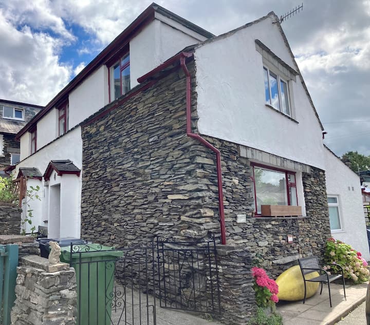 Windermere.. First Floor Self Catering Apartment - Ambleside