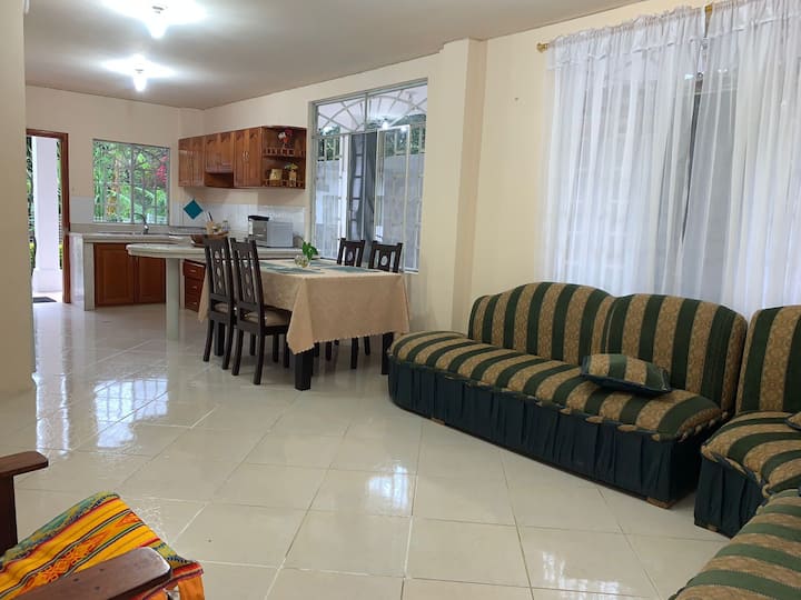 Casa Fátima And Orchard. - Vilcabamba
