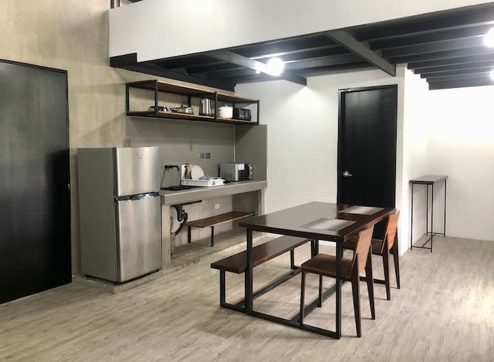 H Loft | Serene Lipa Escape | Kitchen +Pool Access - Anilao