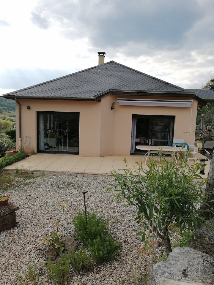 Maison T4 En Aveyron - Conques