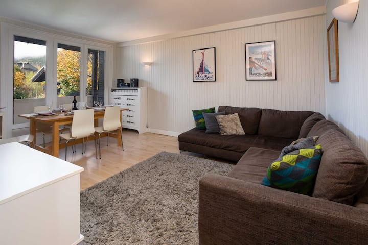 Smart Central Chamonix Apartment - Chamonix-Mont-Blanc