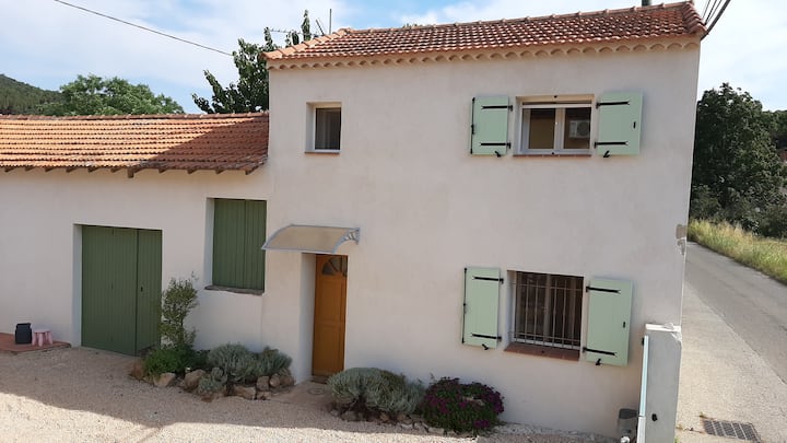 Hyères Petite Maison De Campagne Dans Les Vignes - Hyères