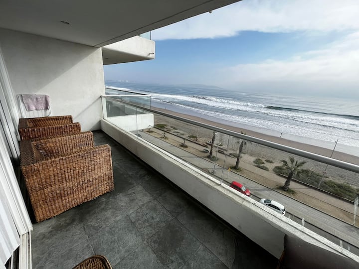 Departamento Con Vista Al Mar Primera Línea - La Serena
